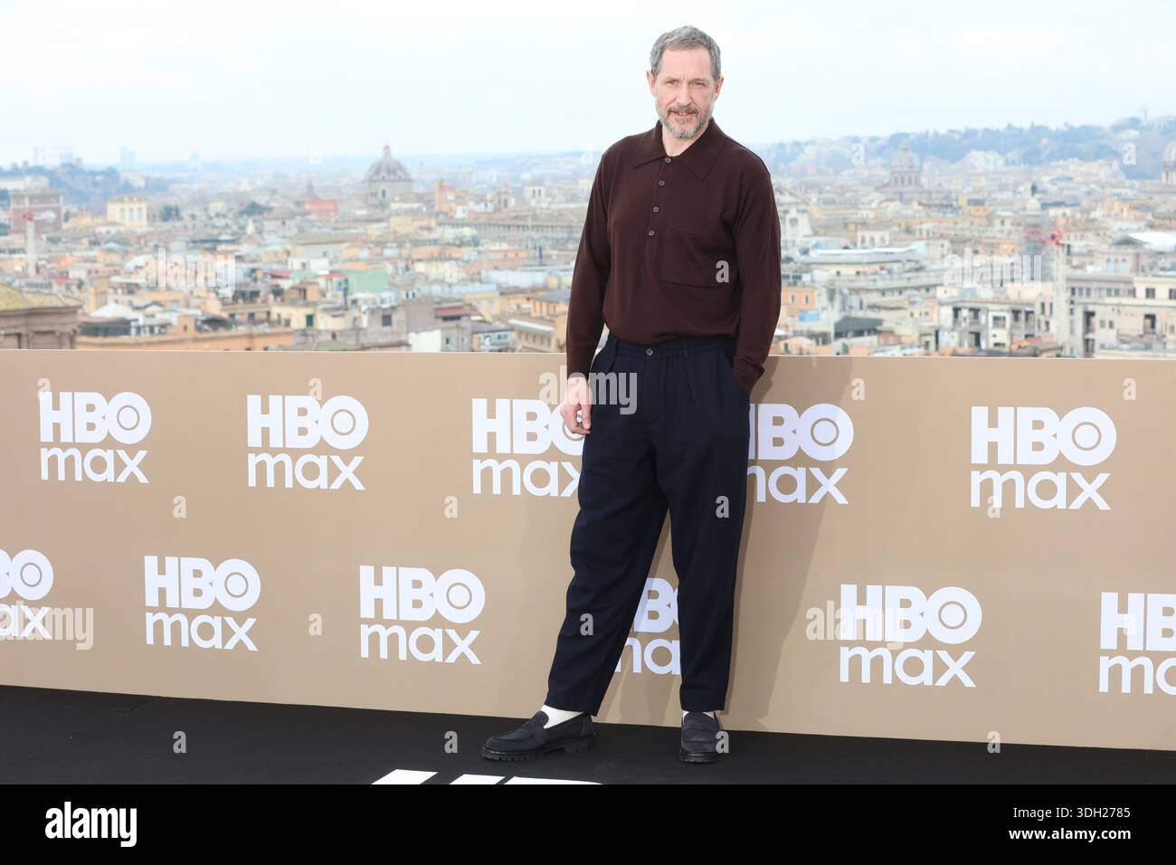 1/15/2026 Bertie Carvel during the photocall and red carpet for the ...