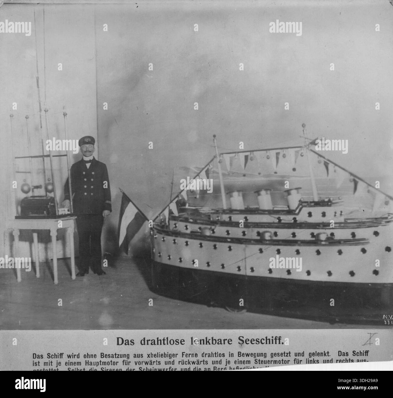 Motion picture crew Black and White Stock Photos & Images - Alamy