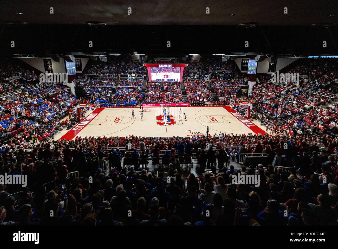 STANFORD, CA - JANUARY 17: A general of Maples Pavilion at the tip-off ...