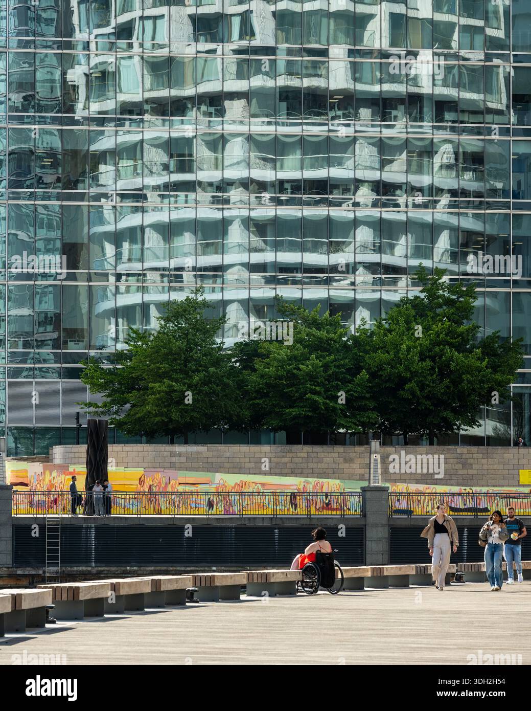 10 park drive canary wharf hi-res stock photography and images - Alamy