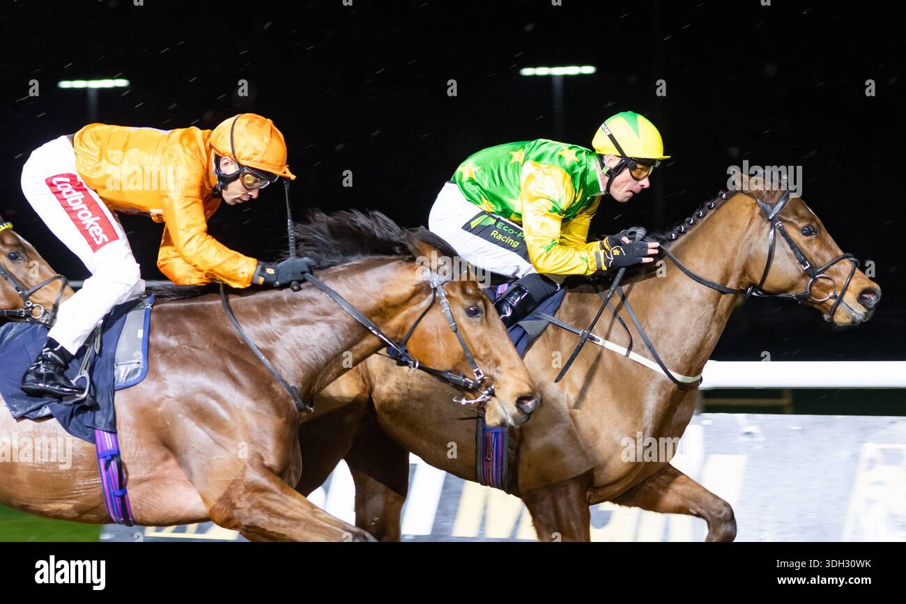 Wolverhampton, UK, Monday 19th January 2026; Vince Lombardi and jockey ...
