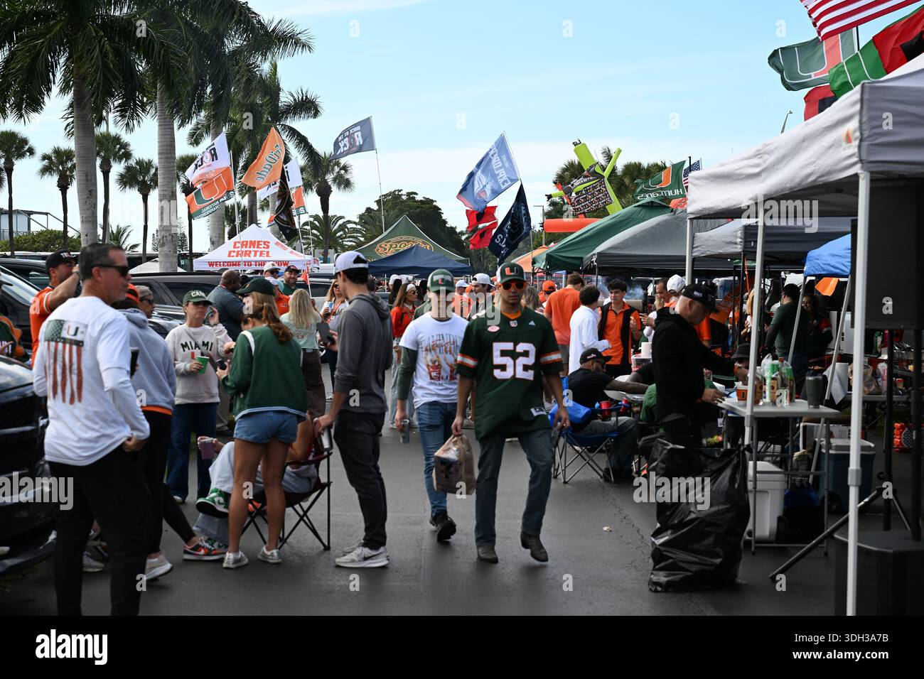 UM Fans are seen tailgating before the NCAA College Football ...