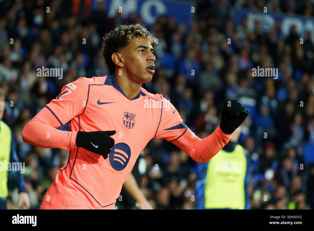 Lamine Yamal in action during the La Liga game between Real Sociedad ...