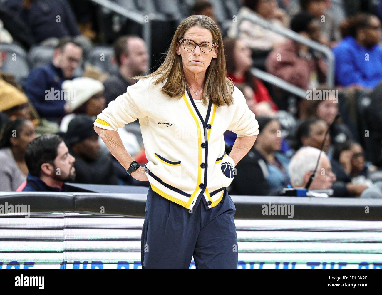 Newark, USA. 19th Jan, 2026. Michigan Wolverines head coach Kim Barnes ...