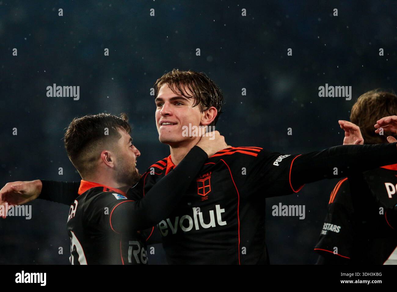 Rome, Italy. 19th Jan, 2026. Nico Paz of Como 1907 and Martin Baturina ...