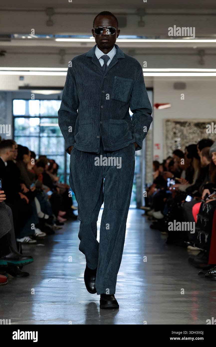 DAVID CATALAN Menswear Fall-Winter 2026-27 runway during Paris Fashion ...
