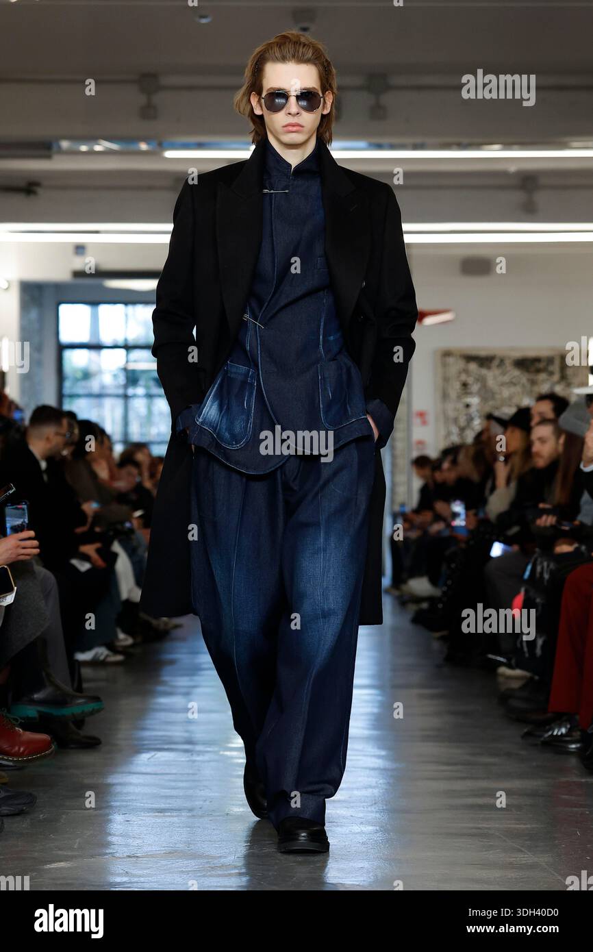 DAVID CATALAN Menswear Fall-Winter 2026-27 runway during Paris Fashion ...