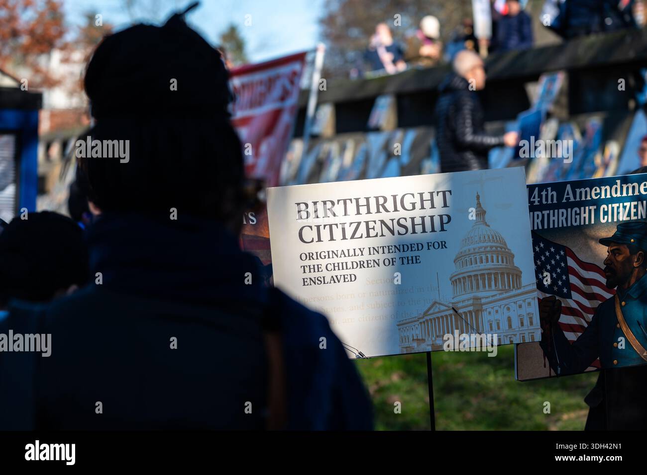 Seattle, USA. 19th Jan, 2026. Thousands gather and march on Martin ...
