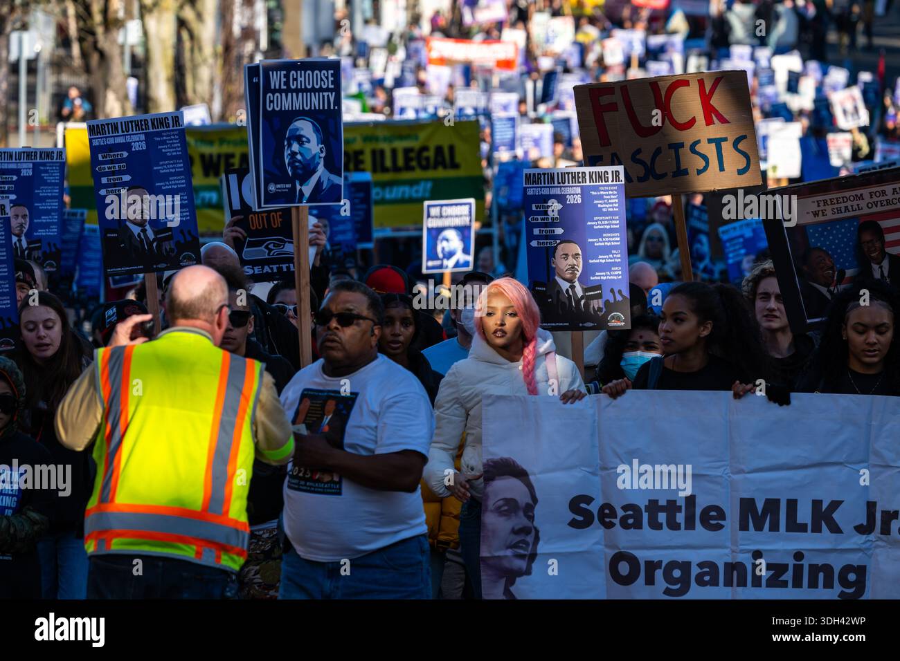 Seattle, USA. 19th Jan, 2026. Thousands gather and march on Martin ...