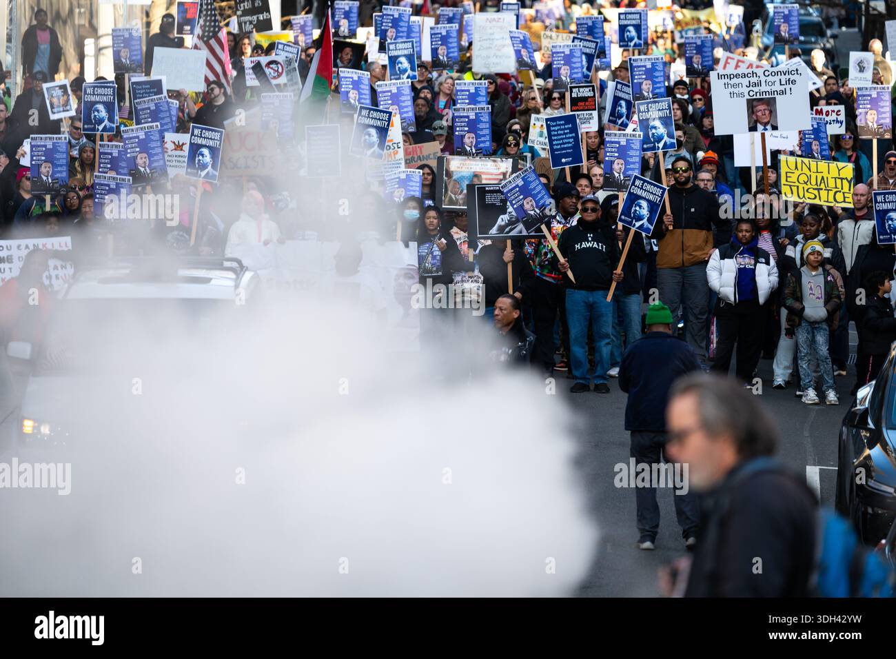 Seattle, USA. 19th Jan, 2026. Thousands gather and march on Martin ...