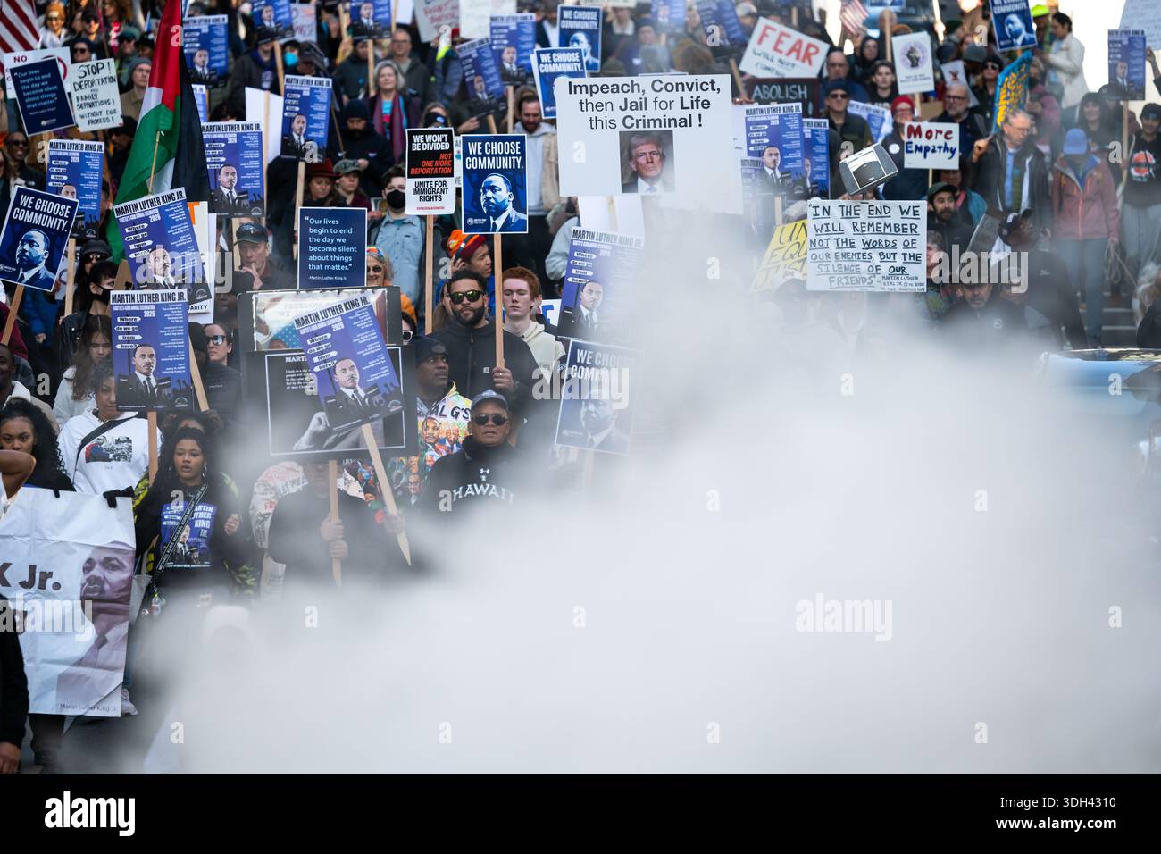 Seattle, USA. 19th Jan, 2026. Thousands gather and march on Martin ...