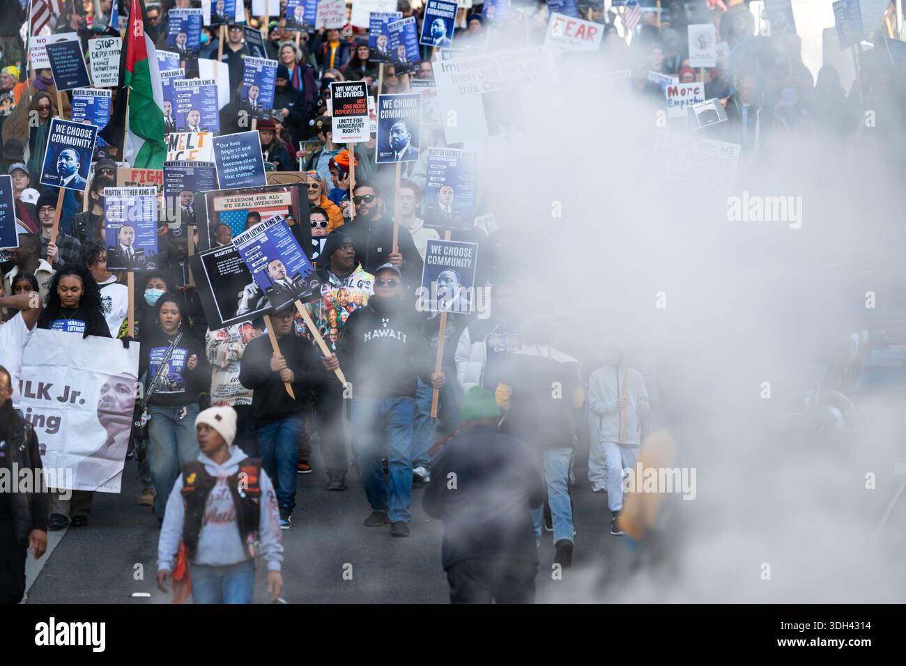 Seattle, USA. 19th Jan, 2026. Thousands gather and march on Martin ...