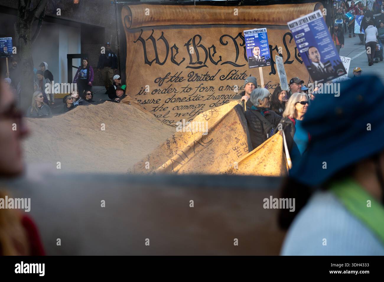 Seattle, USA. 19th Jan, 2026. Thousands gather and march on Martin ...