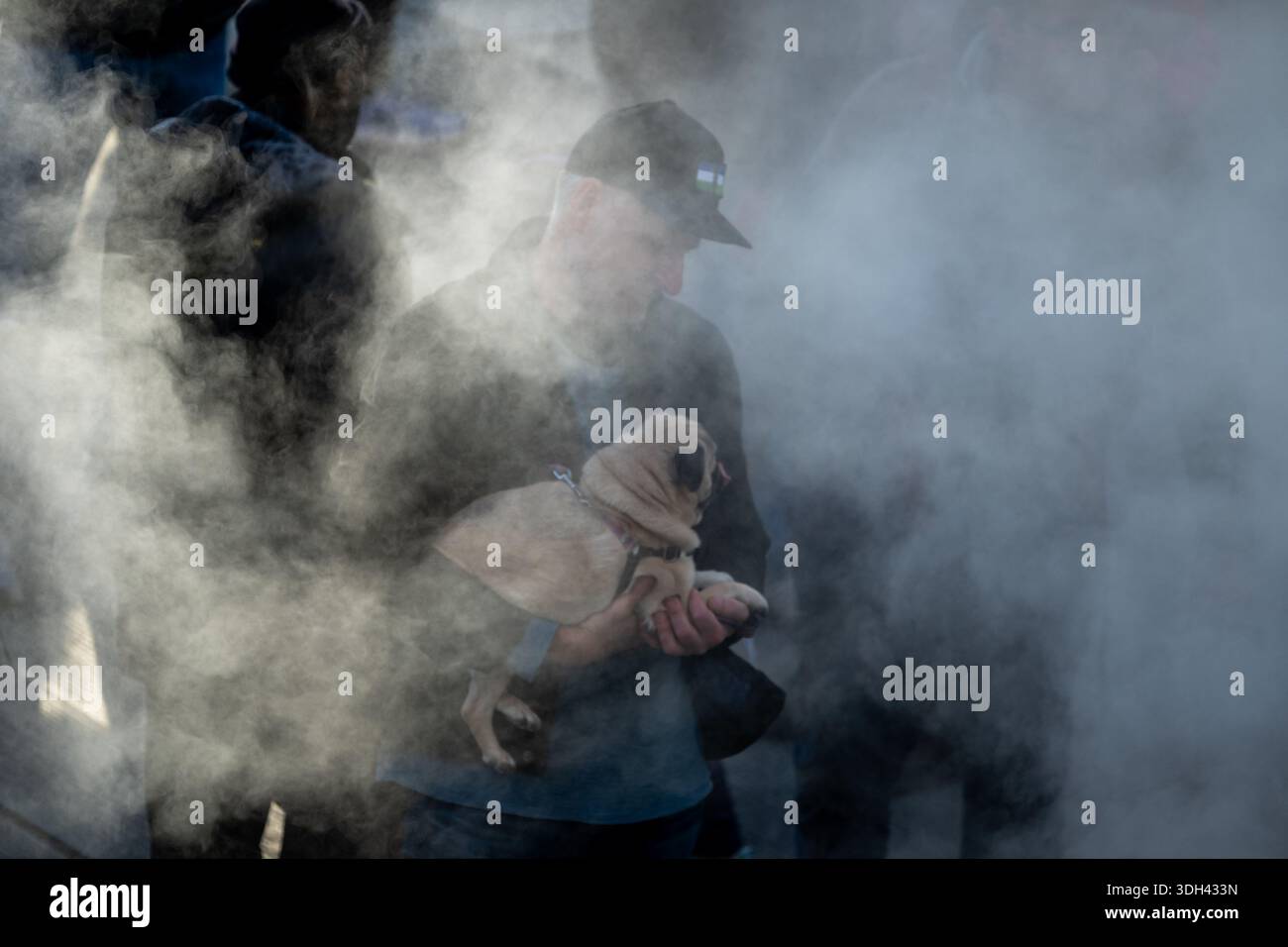 Seattle, USA. 19th Jan, 2026. Thousands gather and march on Martin ...