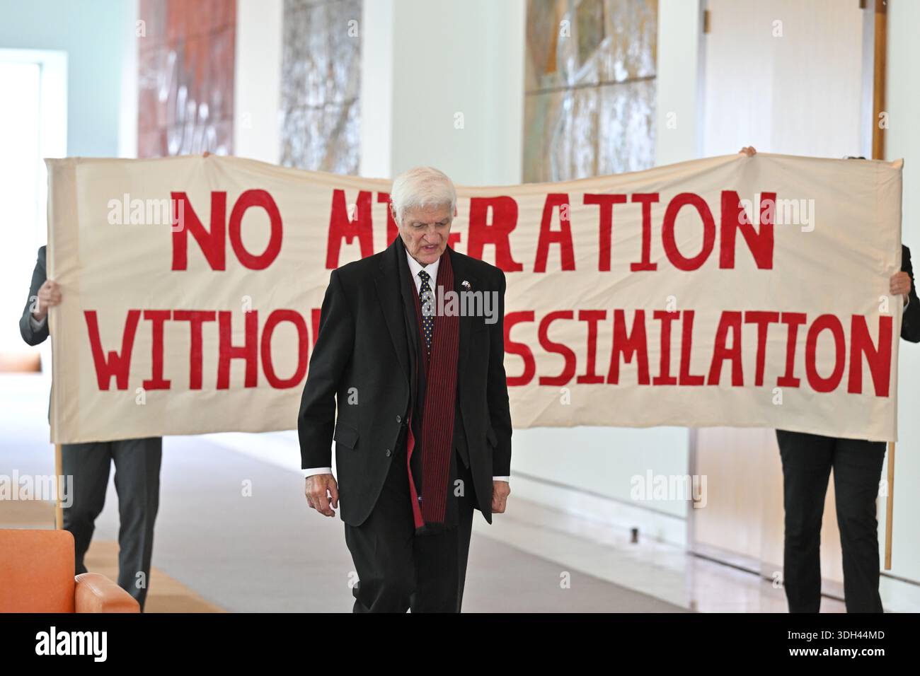 Independent member for Kennedy Bob Katter arrives at a press conference ...