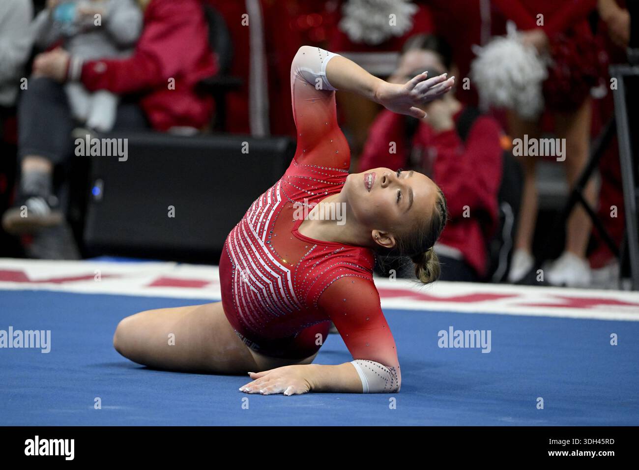 Arkansas gymnast Joscelyn Roberson competes on the floor during an NCAA ...