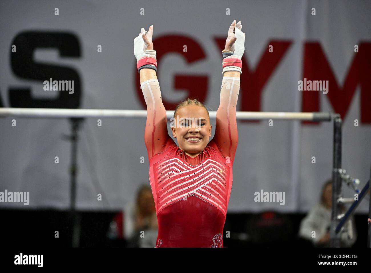 Arkansas gymnast Joscelyn Roberson competes on the bars during an NCAA ...