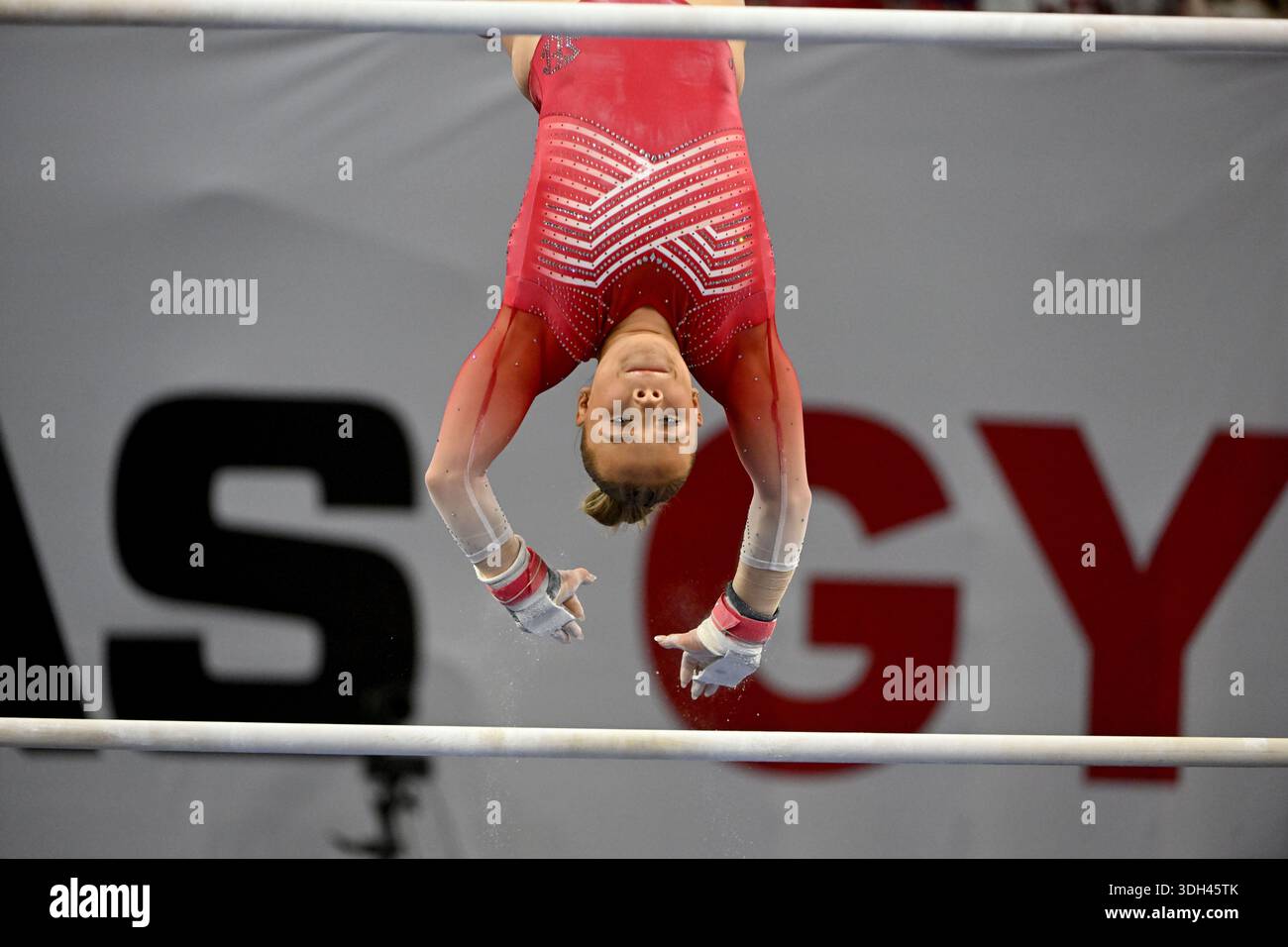 Arkansas gymnast Joscelyn Roberson competes on the bars during an NCAA ...