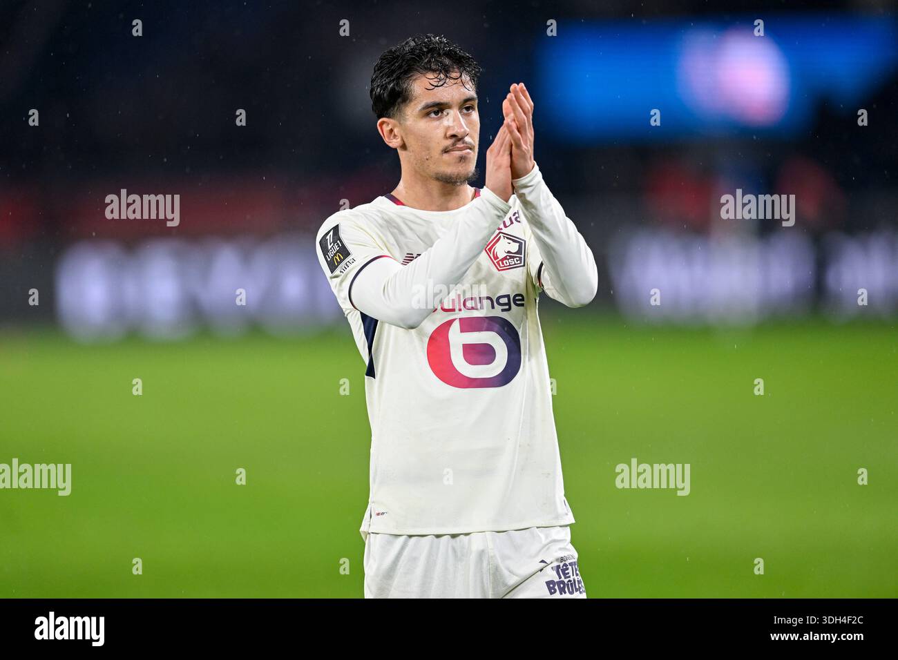 Osame Sahraoui during the Ligue 1 football (soccer) match Paris Saint ...