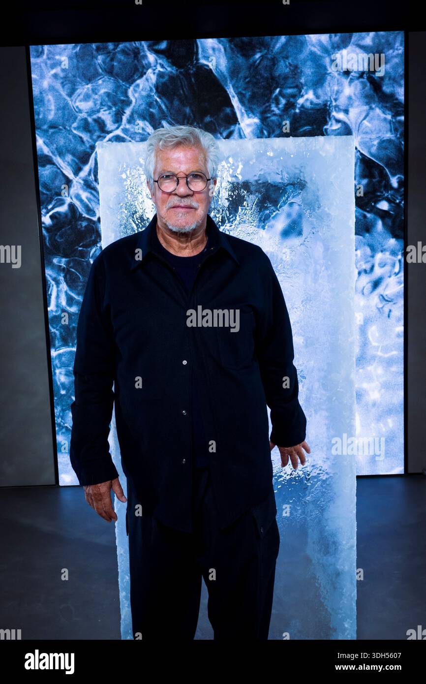 Leo DellÕOrco Milan Fashion Week - Men F/W 2026-27 Ea7 Celebrates The ...