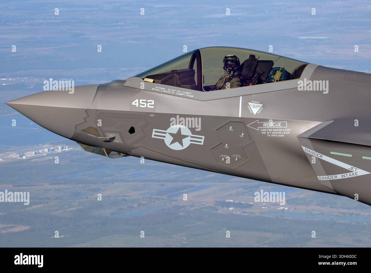 A U.S. Navy Lockheed Martin F-35C Lightning II from VFA-125 Rough ...