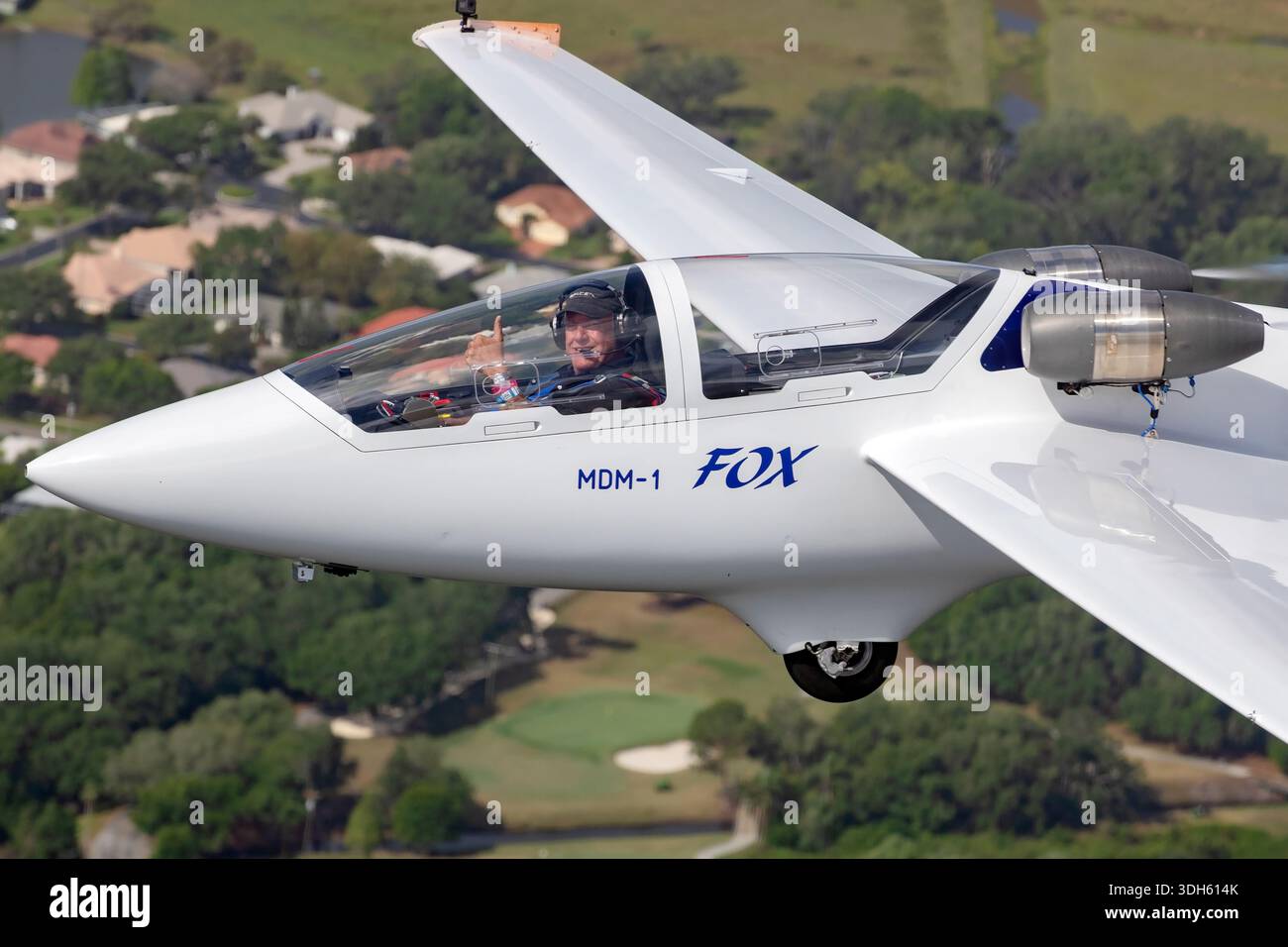 Air-to-air close-up of Marganski and Myslowski MDM-1 Fox glider ...