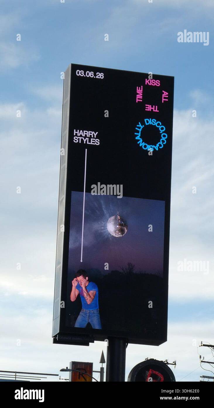 Los Angeles, California, USA 18th January 2026 Harry Styles Kiss All ...