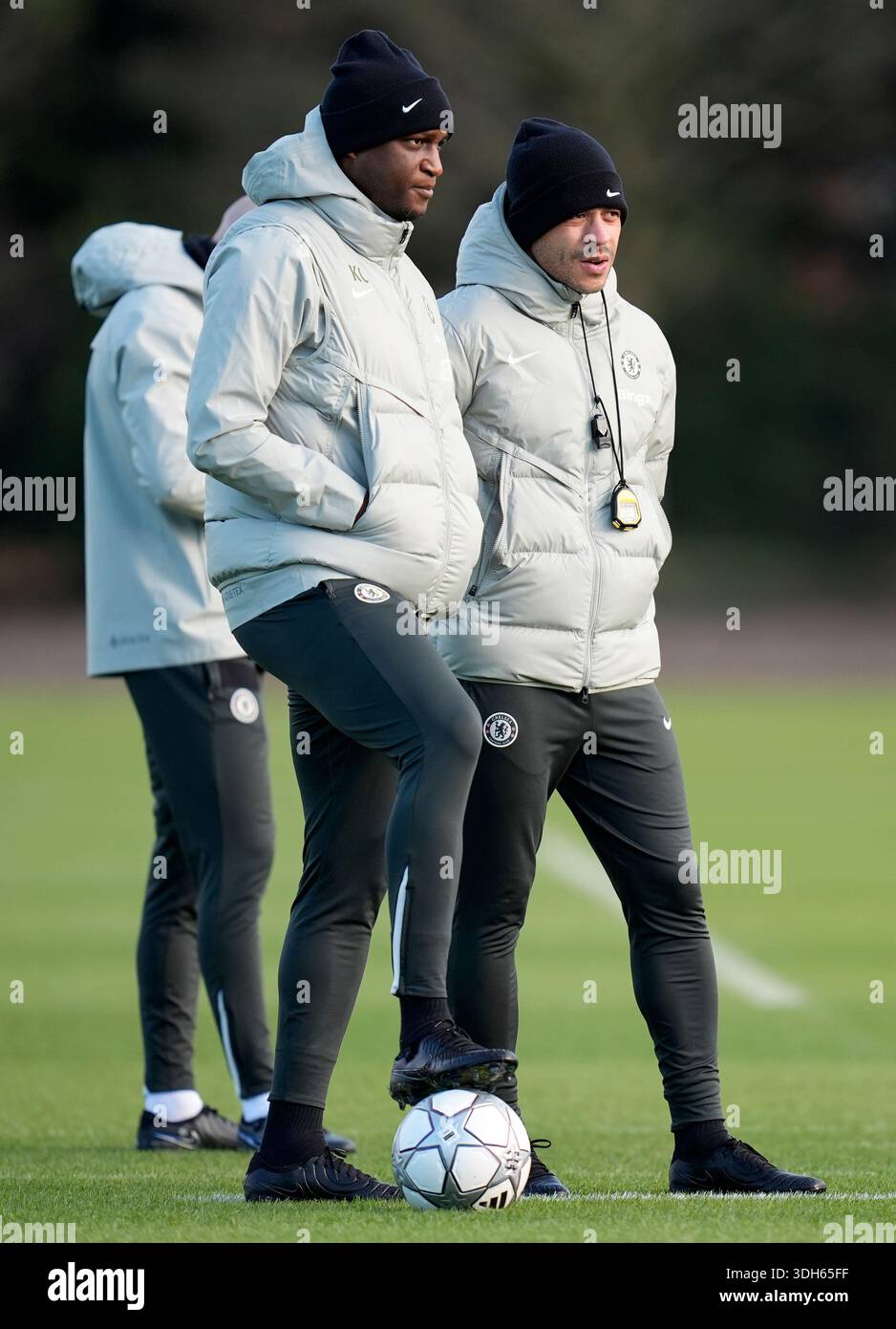 Chelsea manager Liam Rosenior (right) with assistant Kalifa Cisse ...