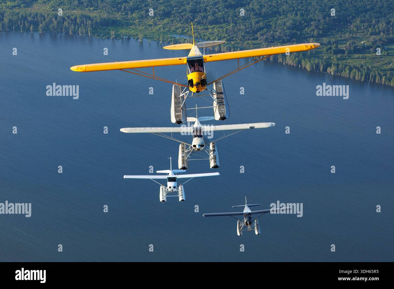 The Piper J-3C-65 Cub N92107, Cessna 172S Skyhawk II N1430V, Piper PA ...