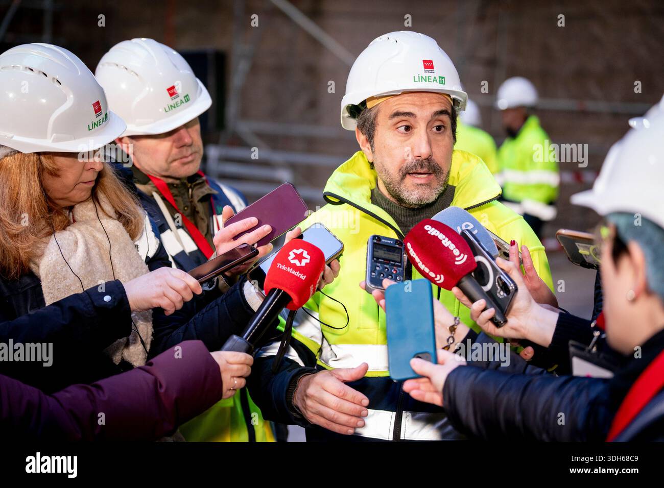 The Director General of Public Transport Infrastructures, Miguel Núñez ...