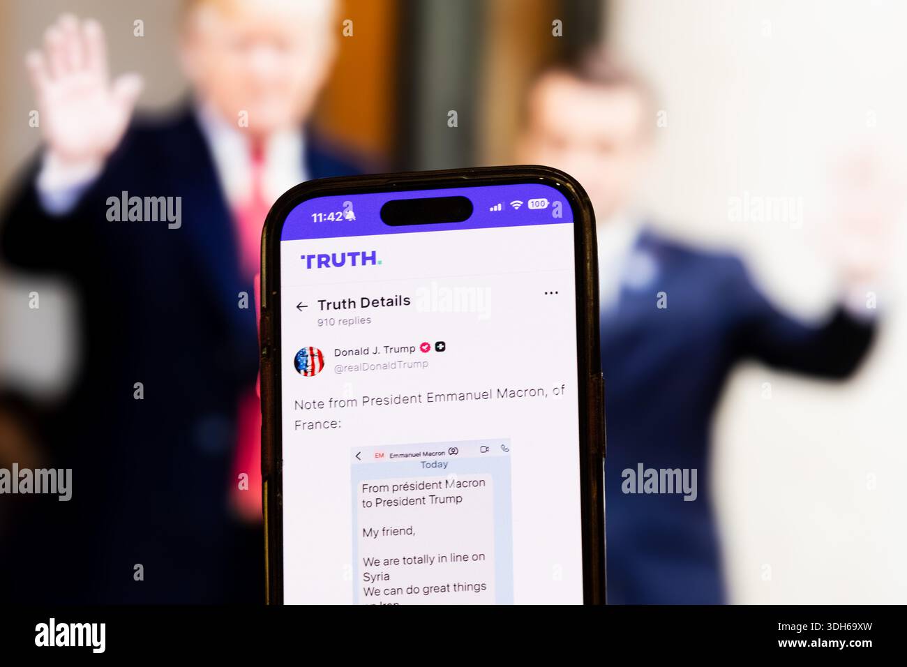 Diplomatic messages hi-res stock photography and images - Alamy