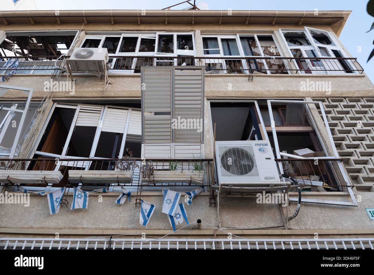 Israel, Bat Yam - 3 january 2026: buildings damaged during the 12 day ...