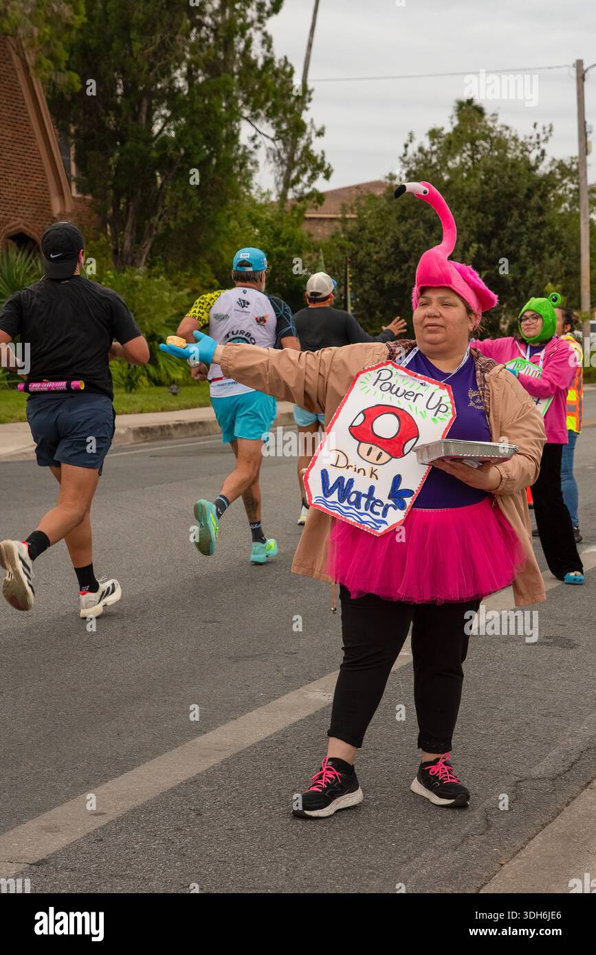 Mcallen marathon scott crane run hi-res stock photography and images ...
