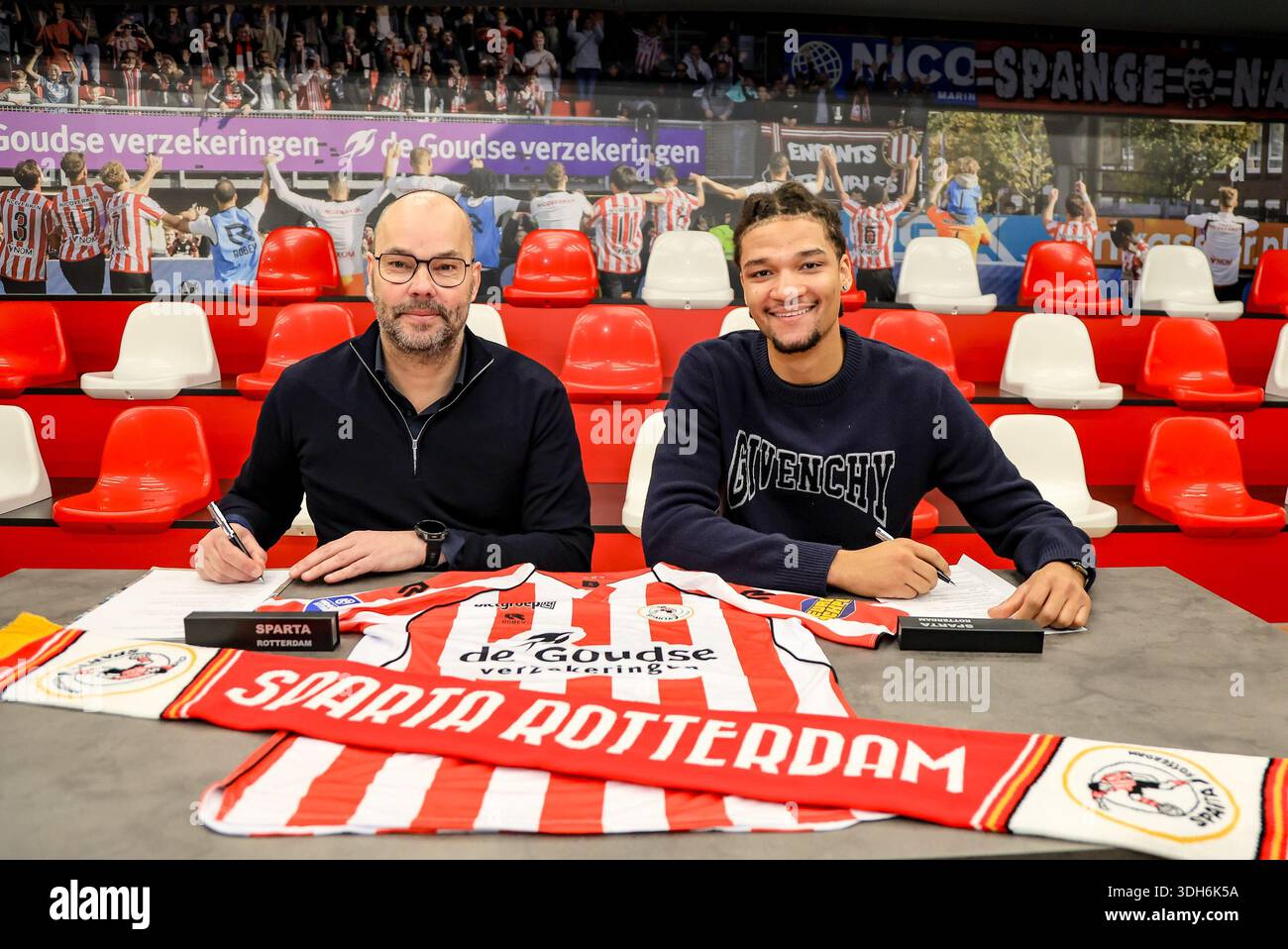 ROTTERDAM, 20-01-2026. Stadion Het Kasteel, season 2025/2026, Dutch ...
