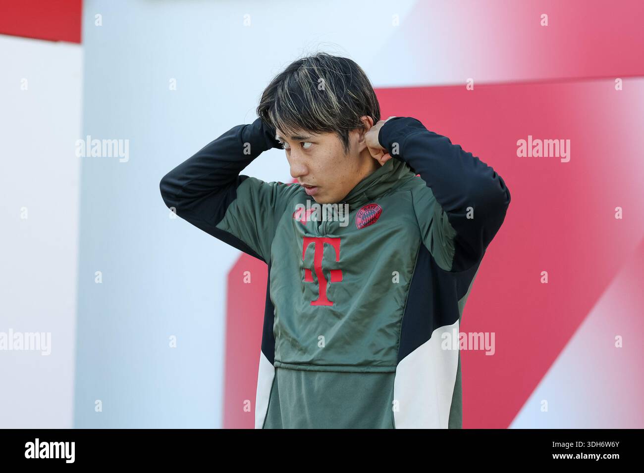 Hiroki Ito (FC FC Bayern Munich, #21), GER, final training, FC FC ...