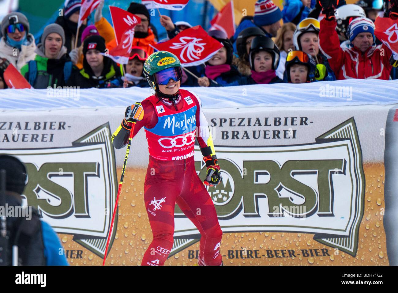 Kronplatz, Italy. 20th Jan, 2026. Julia Scheib (AUT) ending the giant ...