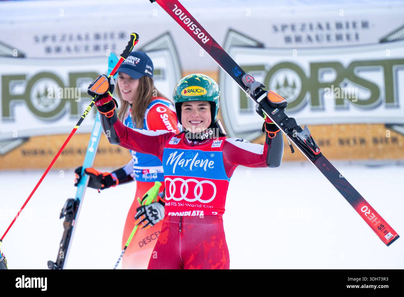 Kronplatz, Italy. 20th Jan, 2026. Julia Scheib (AUT) celebrating the ...