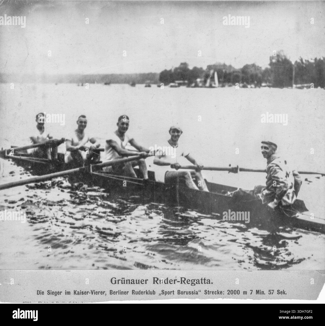 2000 meter Black and White Stock Photos & Images - Alamy