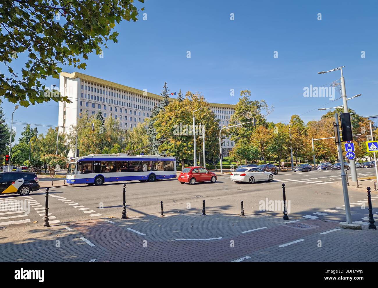 Moldova public transport hi-res stock photography and images - Alamy