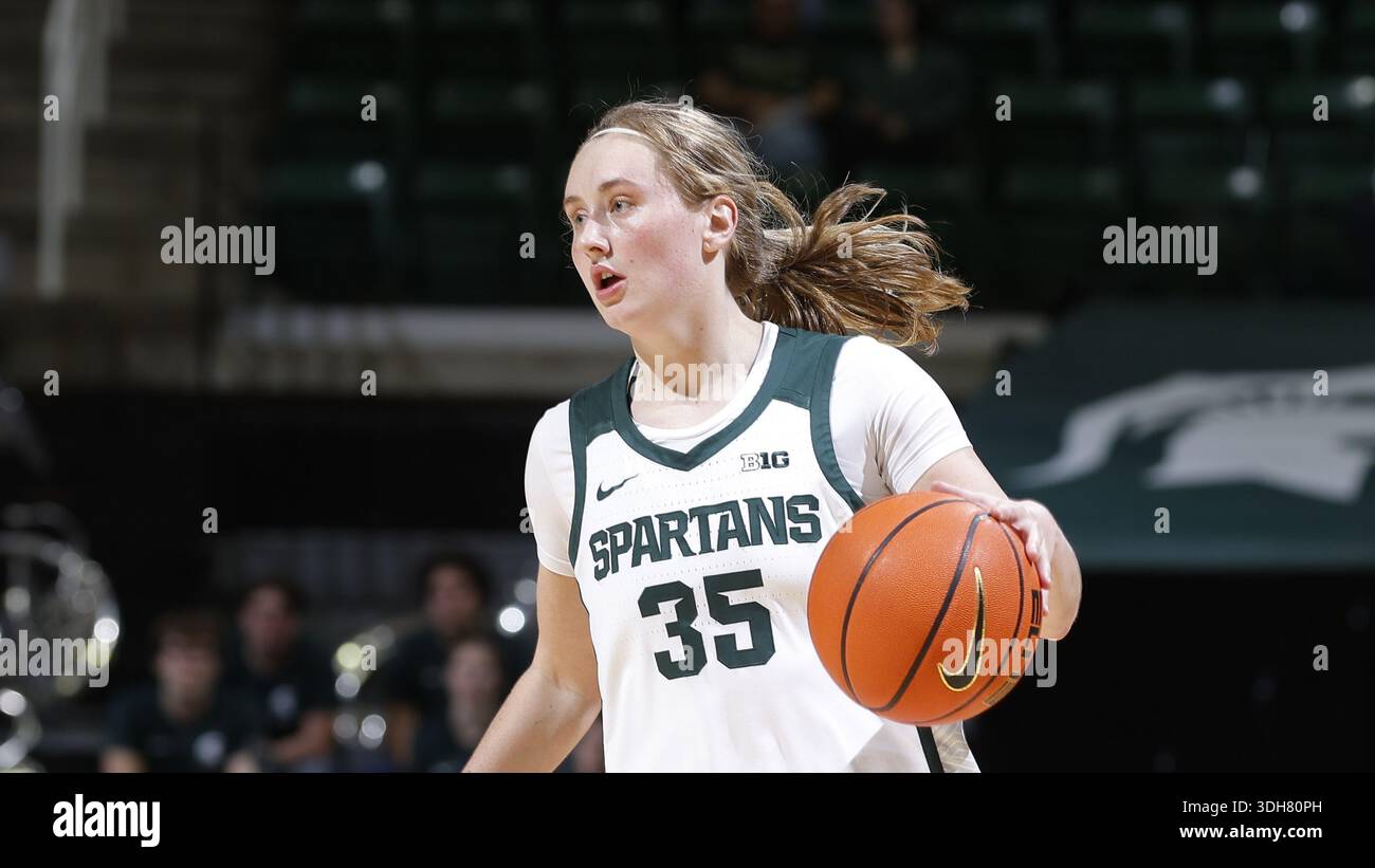 Michigan State's Kennedy Blair plays during an NCAA basketball game on ...