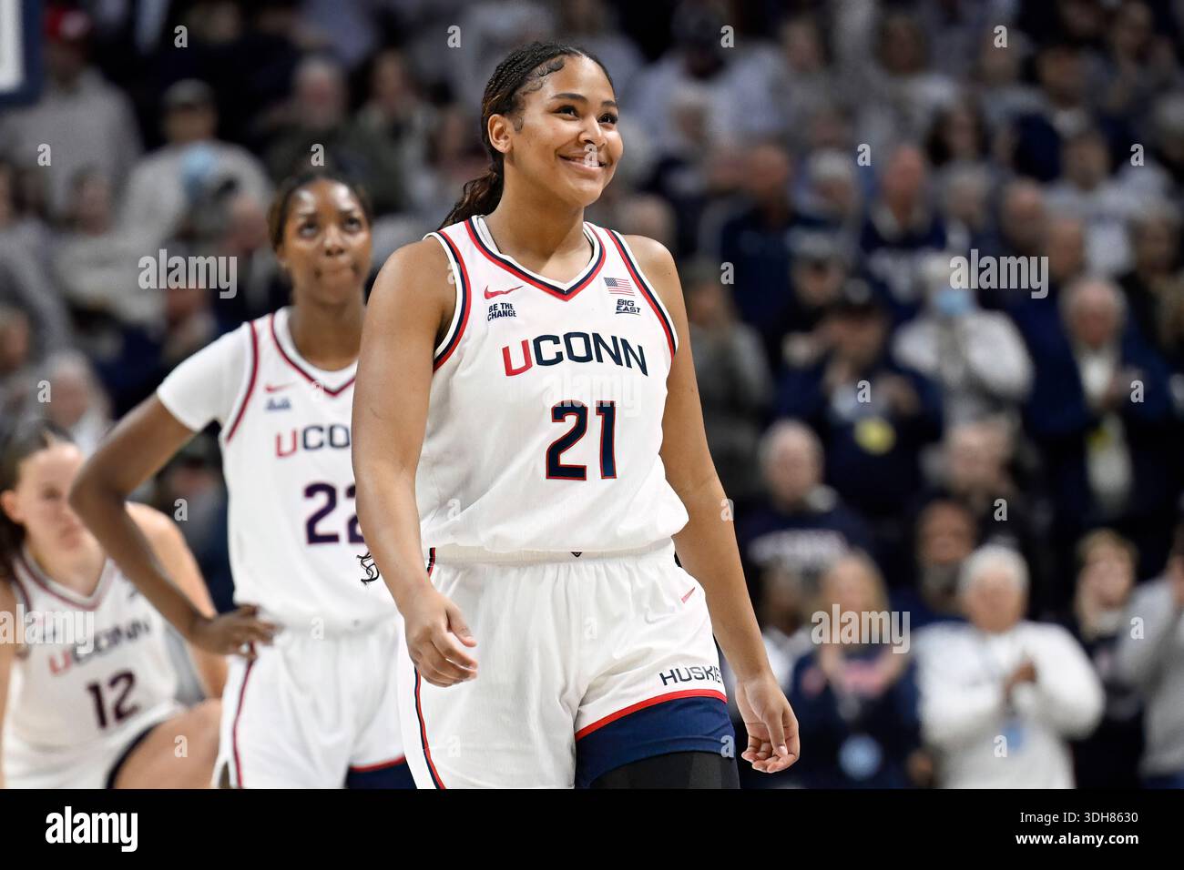 UConn forward Sarah Strong (21) in the first half of an NCAA college ...