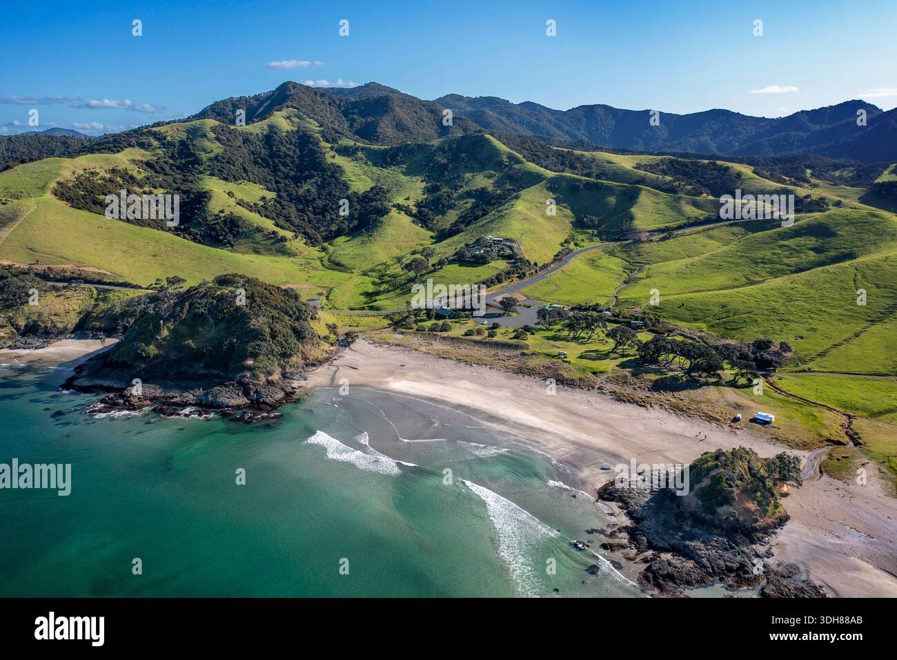 Aerial view of the beach in Elliot Bay, North island, Northland, New ...