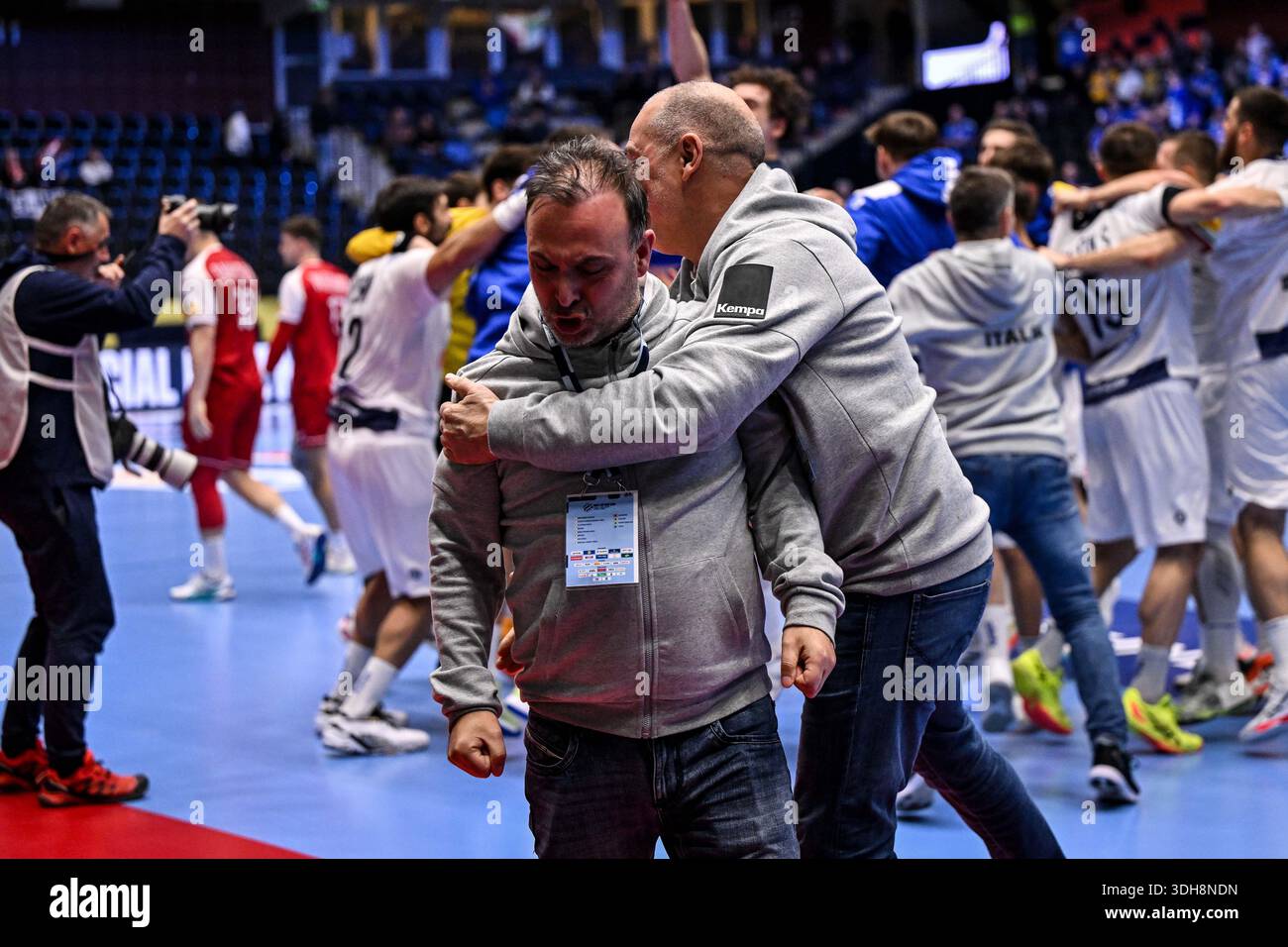 Robert Bob Hanning Head Coach of Italy Ritratto, Esultanza, Celebration ...