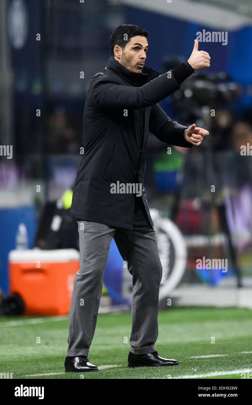 Mikel Arteta, head coach of Arsenal FC, gestures during the UEFA ...