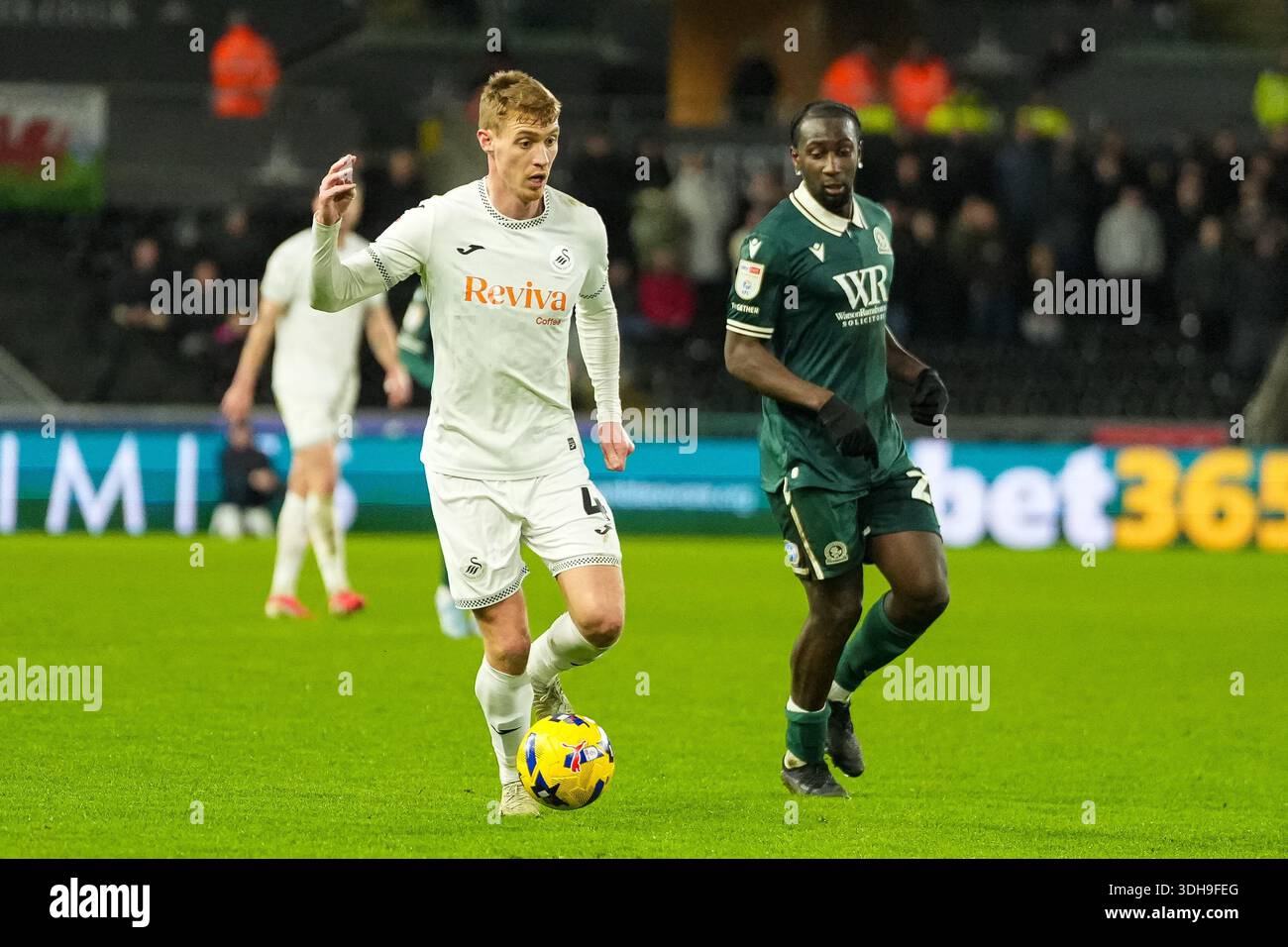 Jay Fulton of Swansea City during the Sky Bet Championship match ...