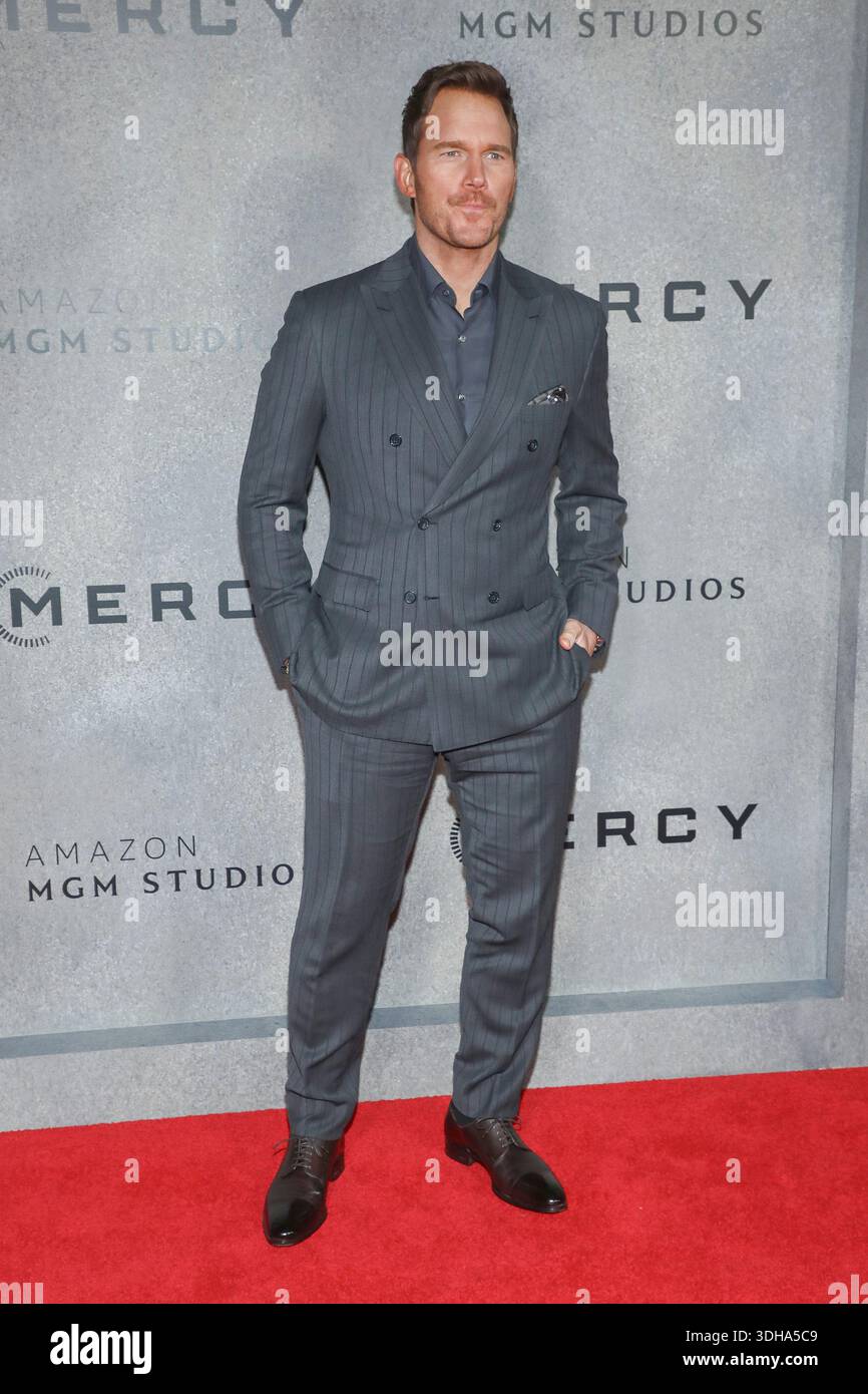Actor Chris Pratt attends the premiere of "Mercy" at AMC Lincoln Square ...