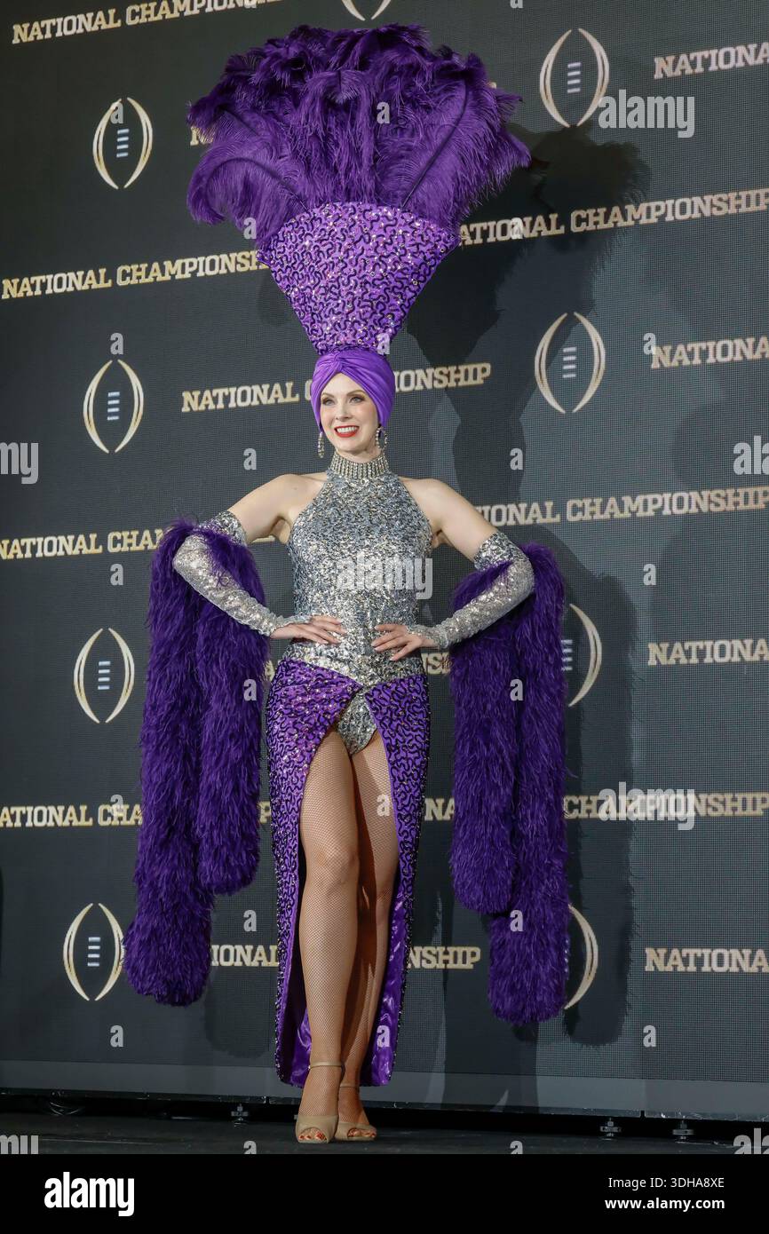 Miami, FL USA: A general image of a Vegas Showgirl on the stage during ...