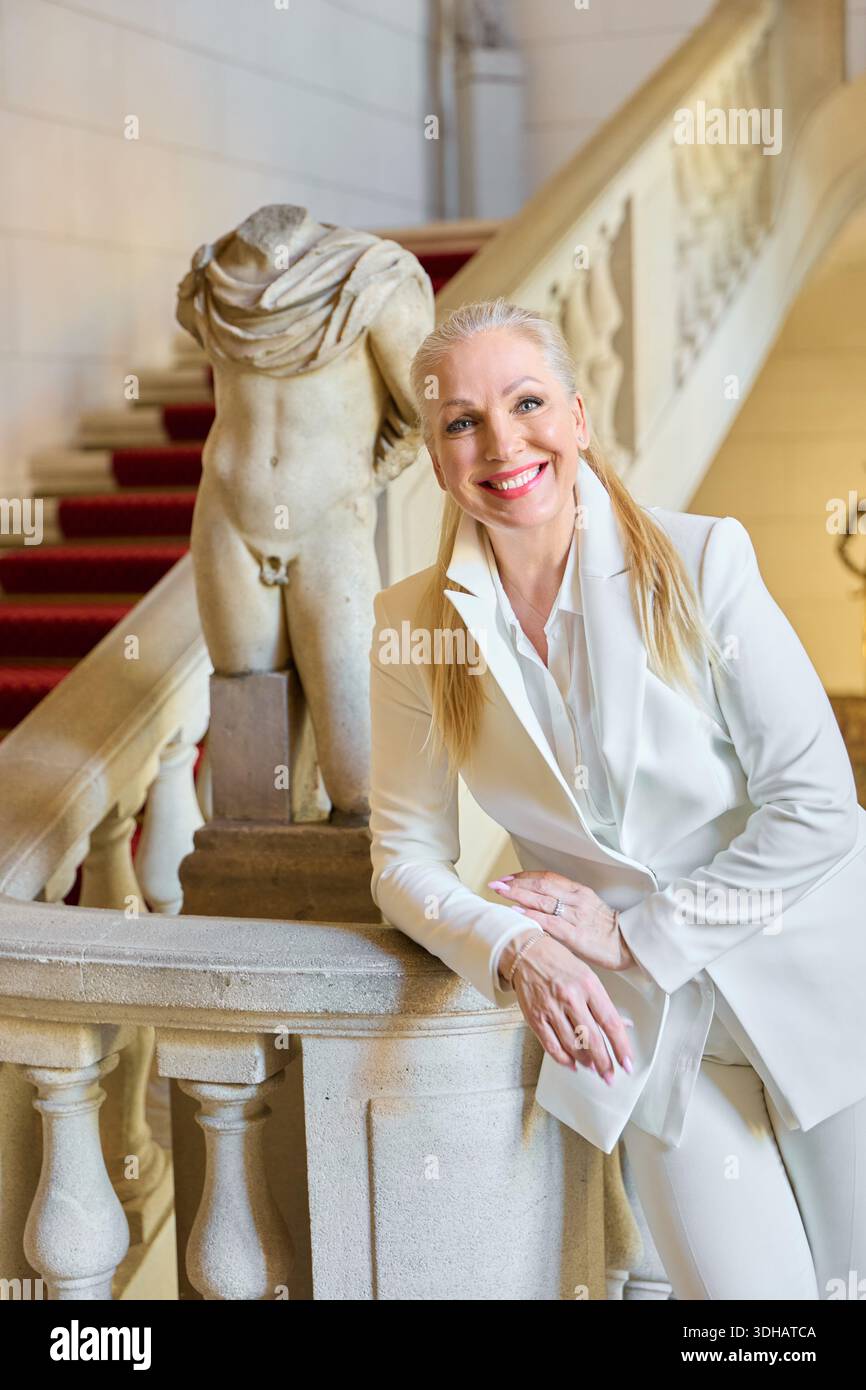 Estonian operatic mezzo-soprano Annely PEEBO, portrait, presentation of ...