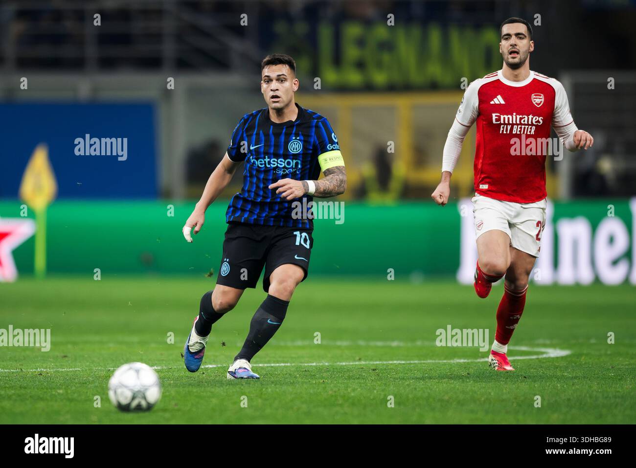Lautaro Martinez of FC Internazionale in action during the UEFA ...