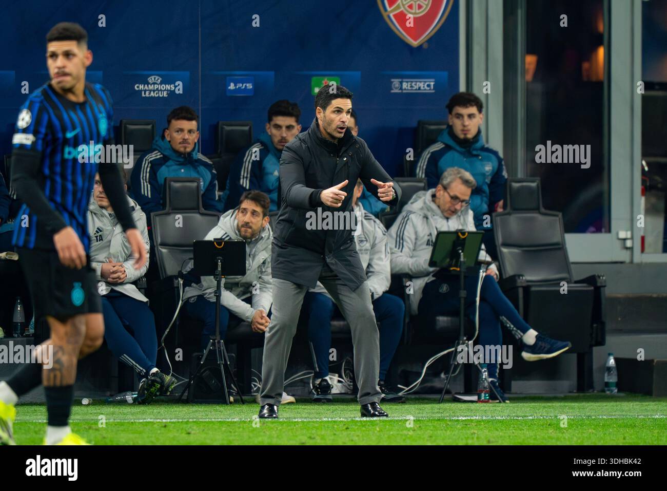The head coach Mikel Arteta (Arsenal FC) during the UEFA Champions ...